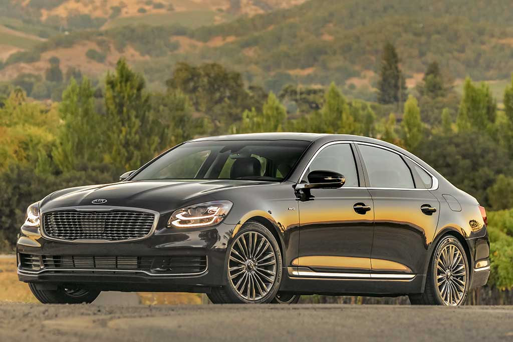 2020 Kia K900 Review - Autotrader