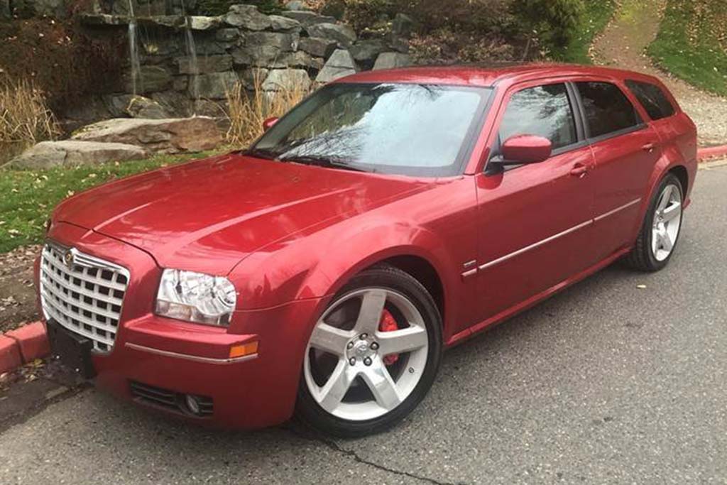 Autotrader Find: Low-Mile Dodge Magnum SRT8 With a Chrysler 300 Face ...