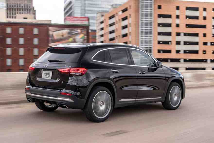 2021 Mercedes-Benz GLA Review - Autotrader