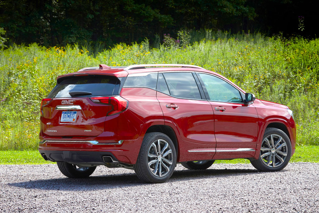 2021 GMC Terrain Review - Autotrader