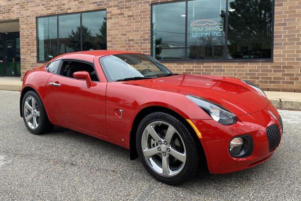 Autotrader Find: 2009 Pontiac Solstice GXP Coupe With Under 4,000 Miles ...