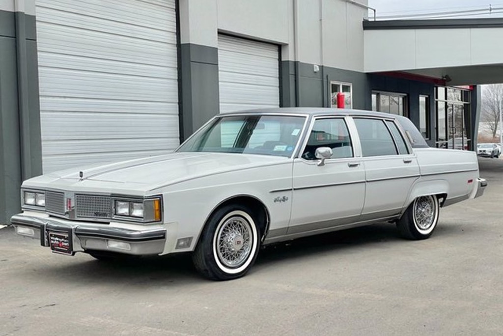 1985 Oldsmobile 98 Regency Brougham