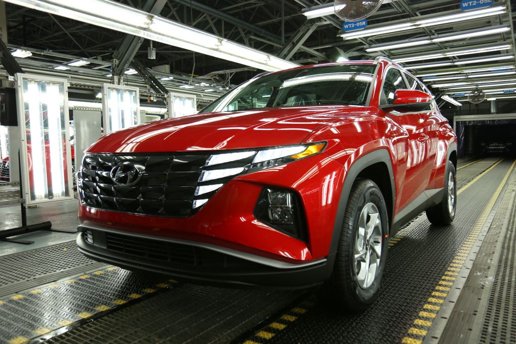 Hyundai Tucson 2022 Red