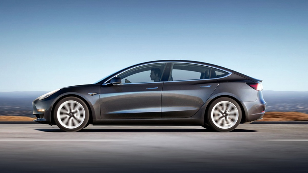 2019 Tesla Model 3: Choosing the Right Trim - Autotrader