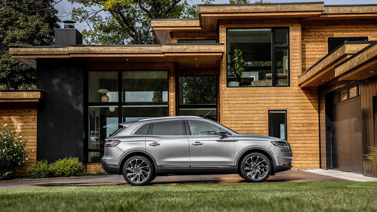 2023 Lincoln Nautilus: Choosing the Right Trim - Autotrader