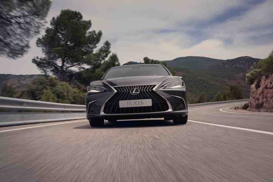 2023 Lexus ES: Choosing the Right Trim - Autotrader