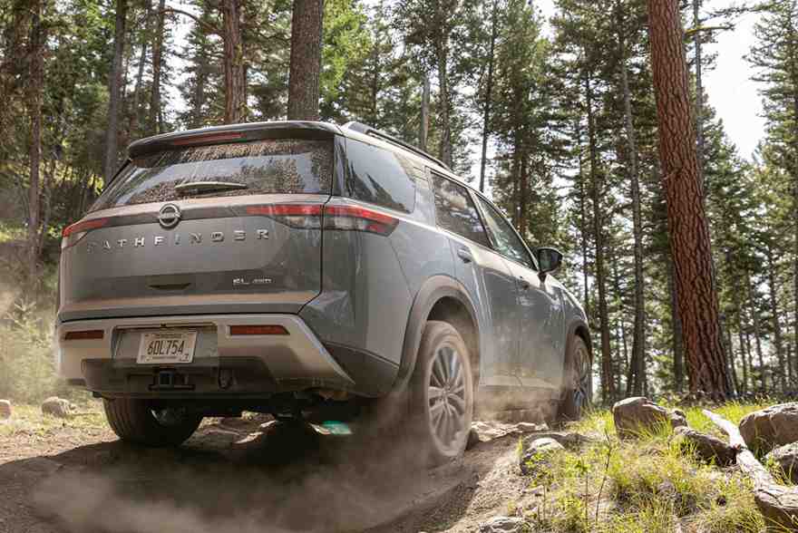 2023 Nissan Pathfinder: Choosing the Right Trim - Autotrader