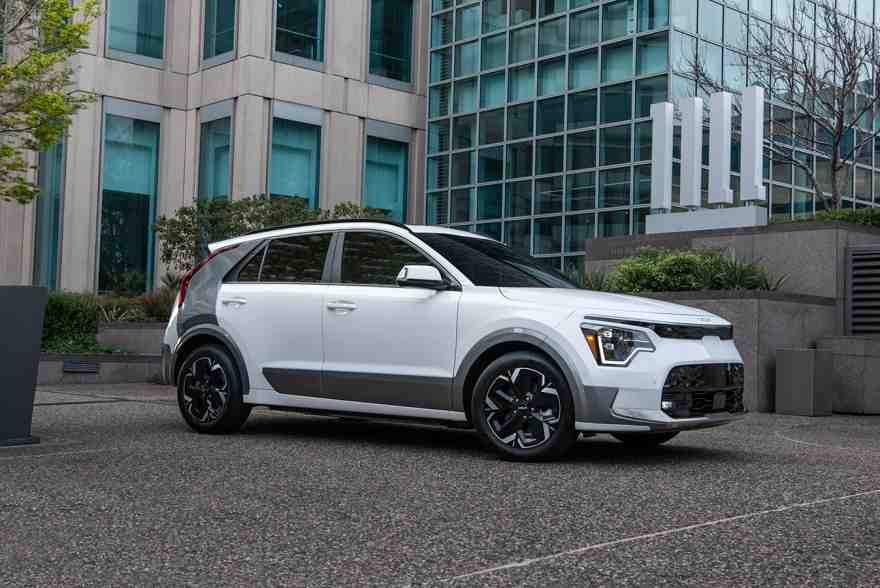 2023 Kia Niro EV: Choosing the Right Trim - Autotrader