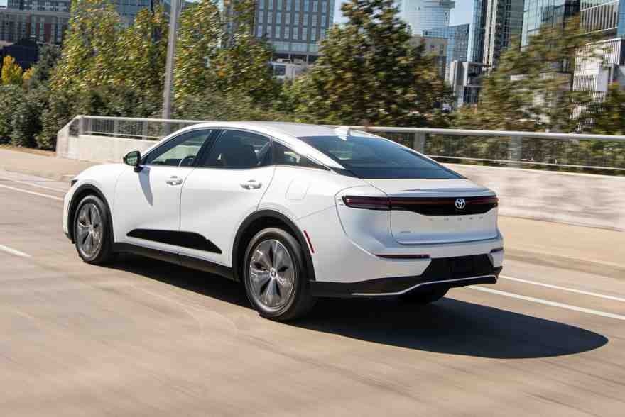 2023 Toyota Crown: Choosing the Right Trim - Autotrader