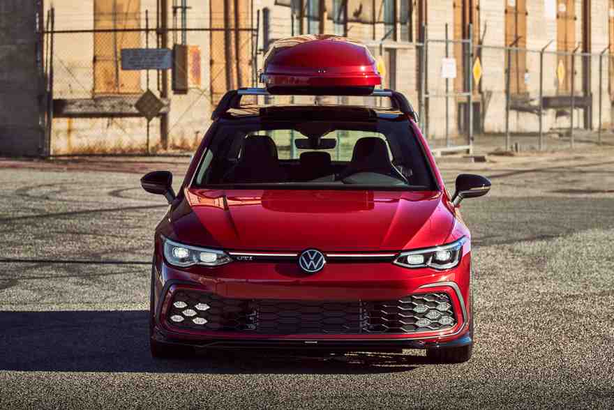 2023 Volkswagen Golf GTI and Golf R: Choosing the Right Trim - Autotrader