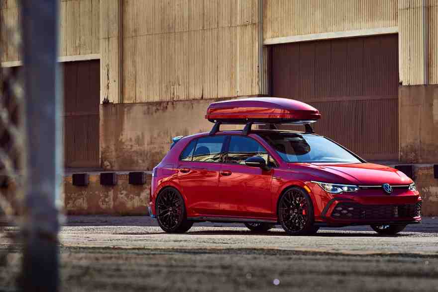 2023 Volkswagen Golf GTI and Golf R: Choosing the Right Trim - Autotrader