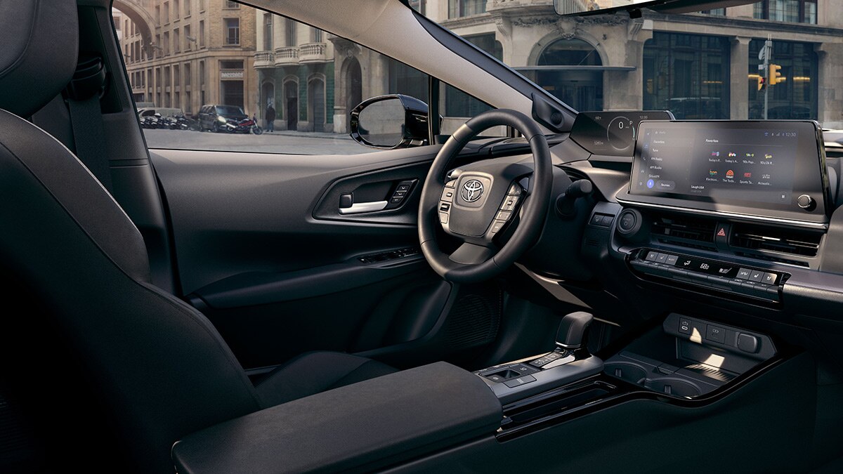 "Lower Priced" New Vehicles with Great Interiors: Autotrader Names Best ...