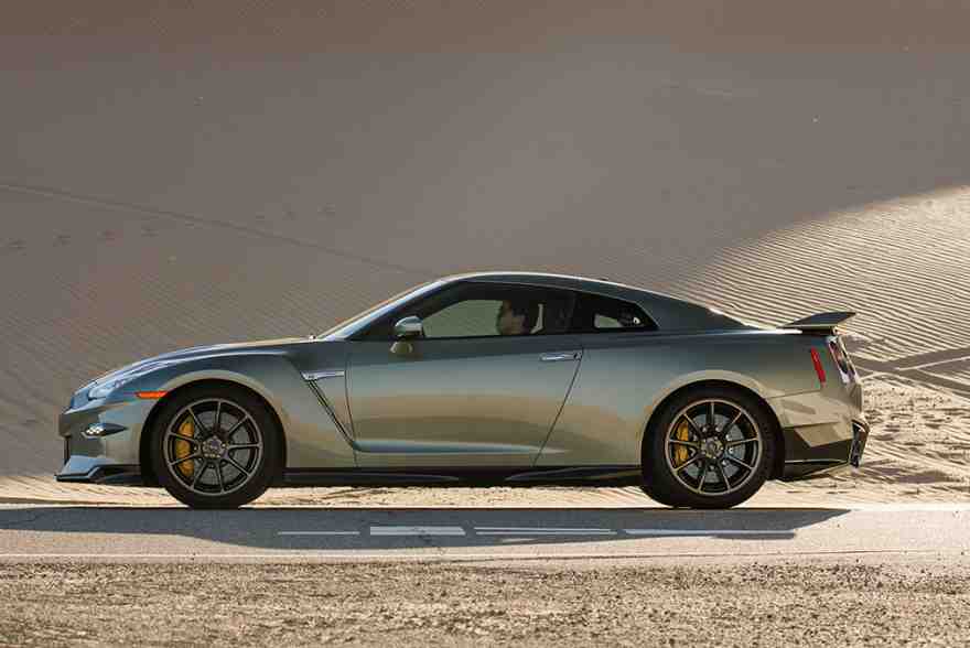 2024 Nissan GT-R: Choosing the Right Trim - Autotrader