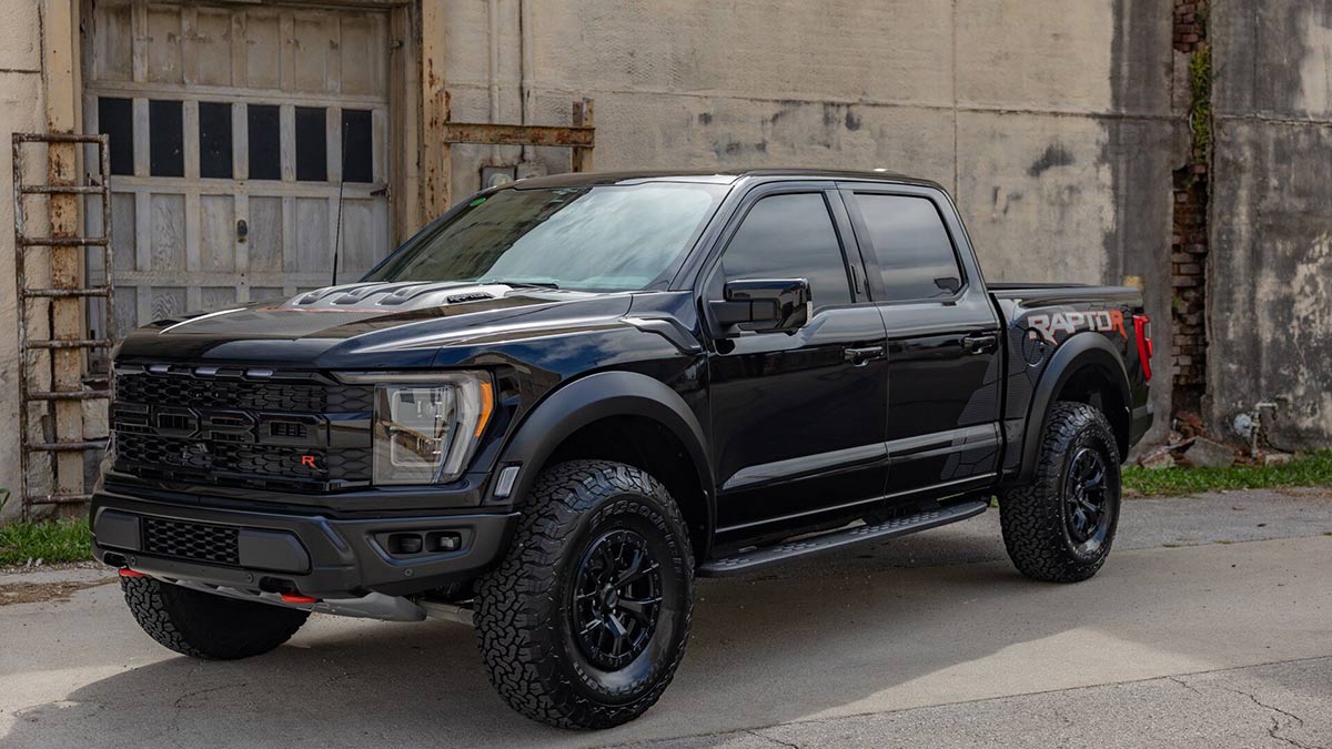 Ford F150 Raptor Blacked Out