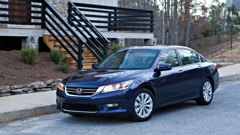 Buying a Used Honda Accord: Everything You Need to Know - Autotrader